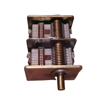 365pF+365pF, Capacitor, Variable, Dual Section, Broadcast, Air ...