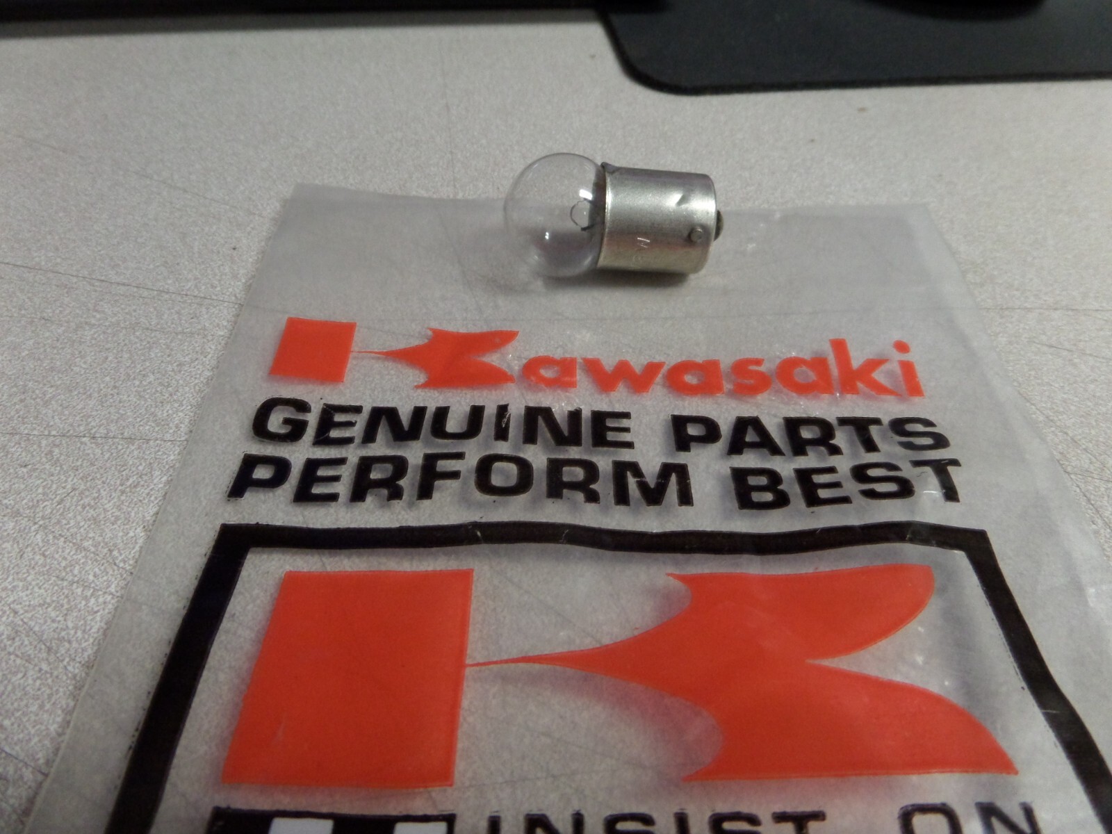 NOS Kawasaki Bulb 6V 8W 1973 G3S G3TR 1972 G5 1971 F6 F7 87-88 KDX200 ...