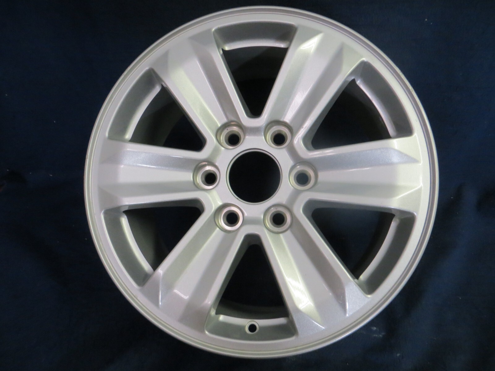 FORD F150 15-20 17" 6 SPOKE SILVER ALLOY WHEEL - 1 - 3995 - FL34-1007 ...