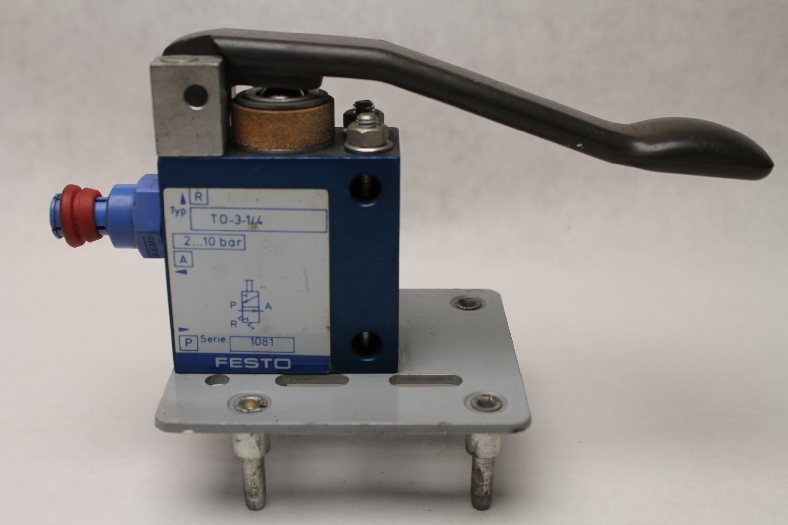 FESTO TO-3-1/4 Finger Lever Pneumatic Valve w/ Mounting Bracket | eBay