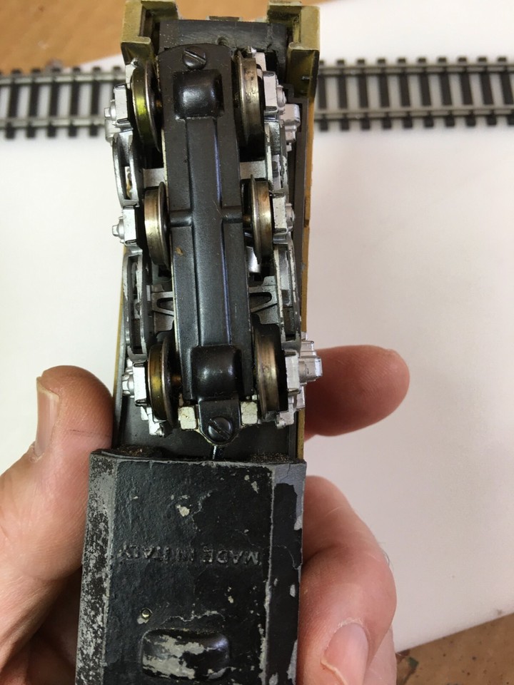 Rivarossi Northern Pacific Diesel Locomotive 2500 PARTS HO Scale Trains ...