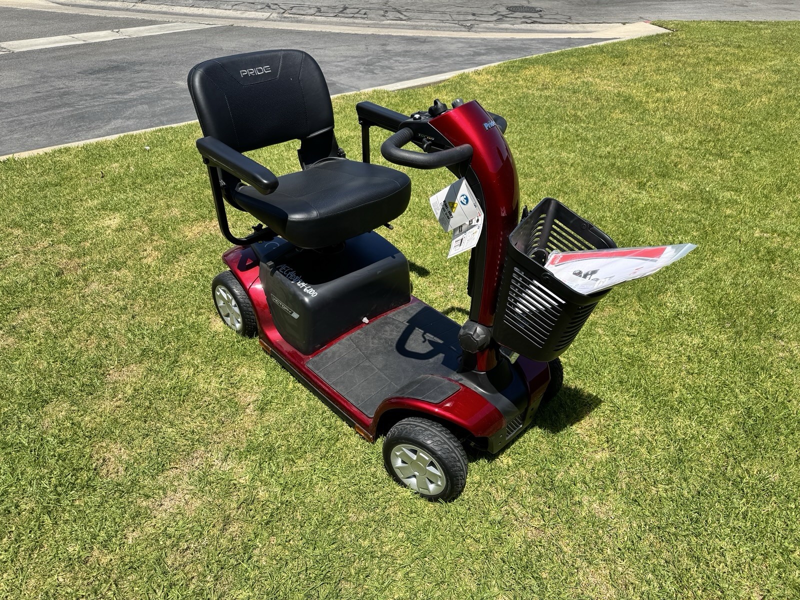 Pride Mobility Victory 9 4-Wheel Scooter, Candy Apple Red *BRAND NEW ...