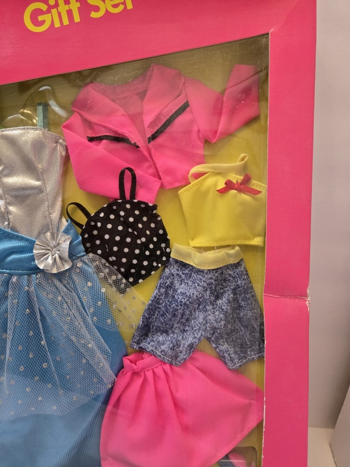 Barbie 6 Fashion Gift Set Fun To Dress NIB Free Ship | eBay