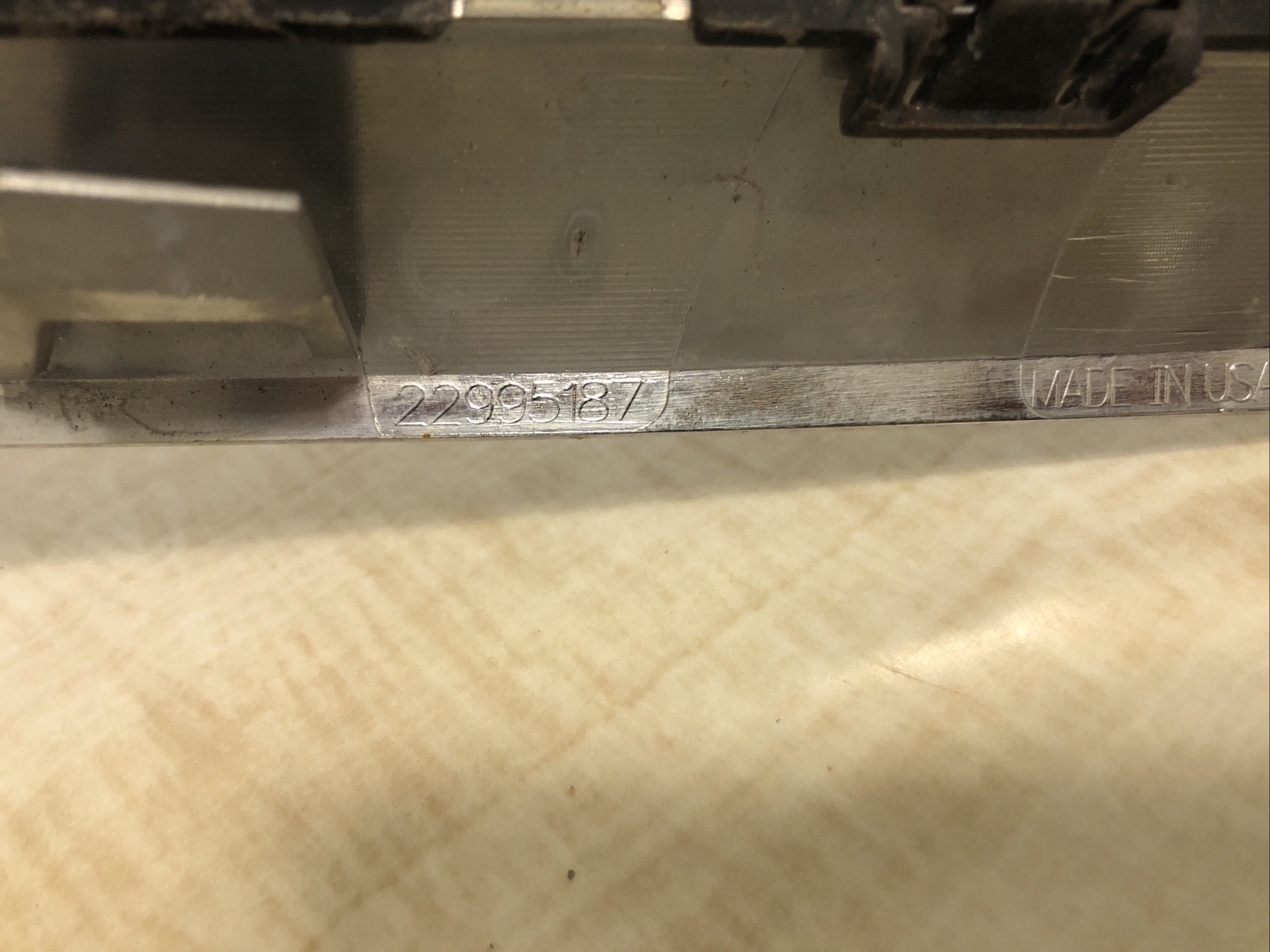 2014-2016 Chevy Malibu Upper Grille OEM 22995184 | eBay