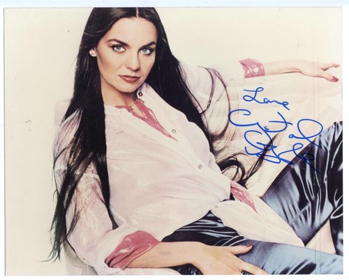 CRYSTAL GAYLE FAMOUS SINGER SIGNED AUTOGRAPHED 8X10 PHOTO W/ COA | eBay