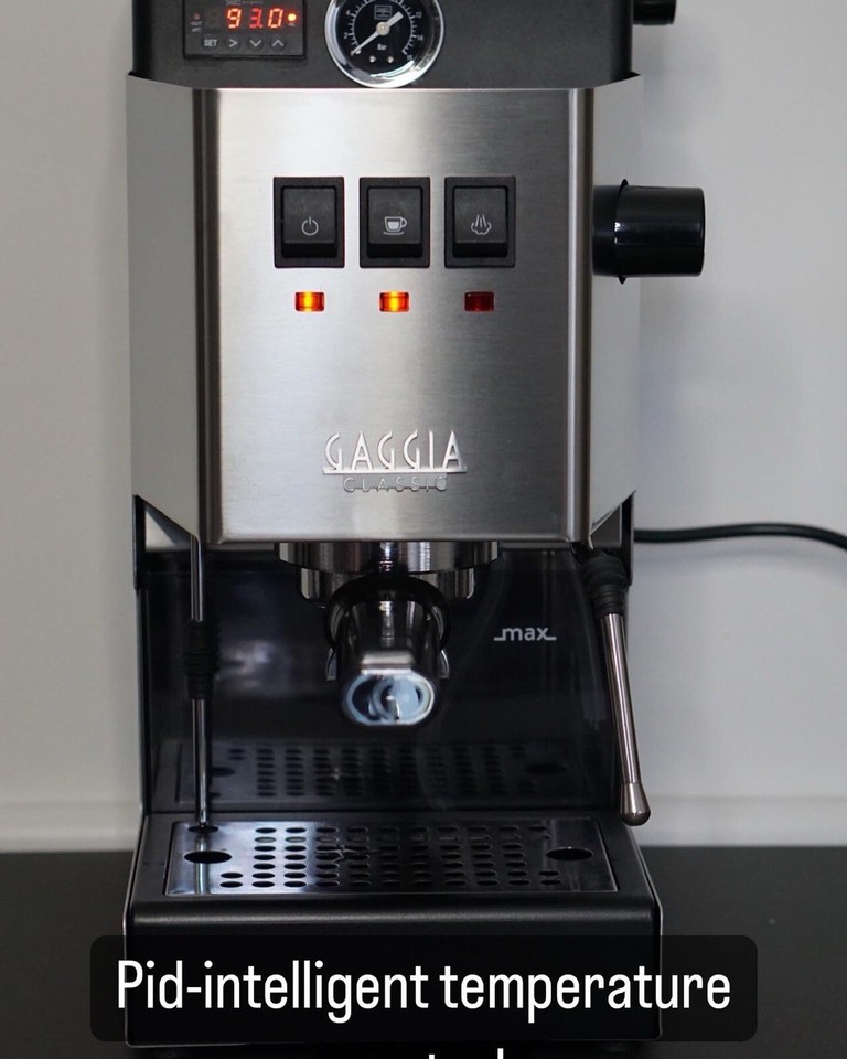 Gaggia Classic E24 Pro Espresso Machine - Stainless Silver Fully ...