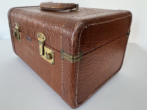 VTG Croc Alligator Embossed Genuine Leather Travel Train Case Luggage W ...