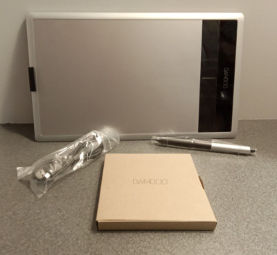 WACOM Bamboo Create Pen and Touch Tablet (CTH-670) W/Box & Instructions ...