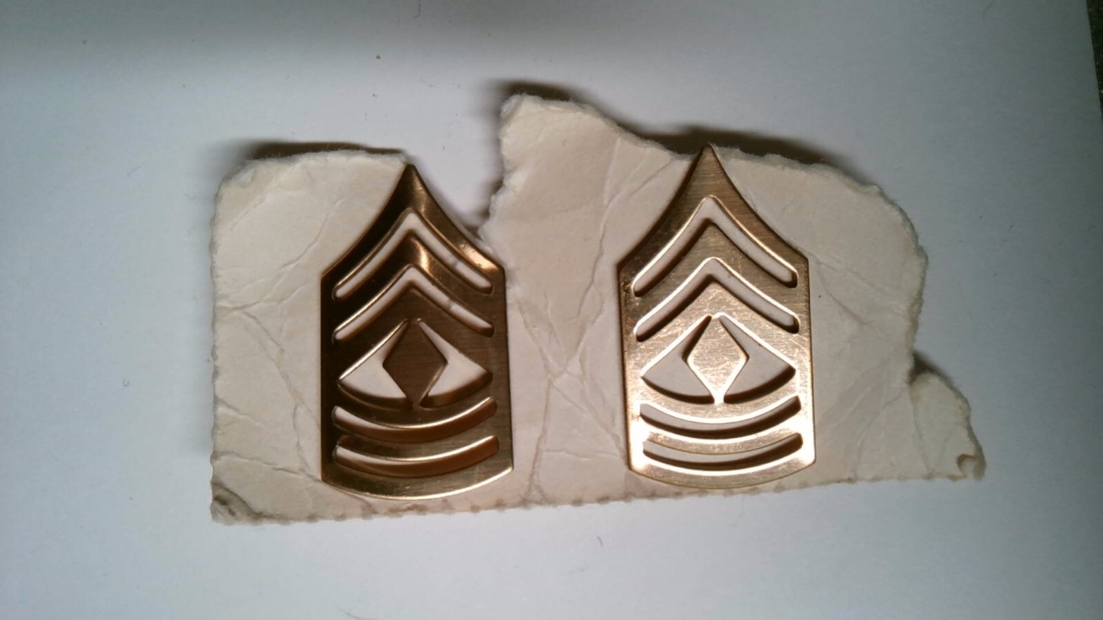 MILITARY INSIGNIA RANK US ARMY SET OF 2 FOR COLLAR FIRST SERGEANT GOLD ...
