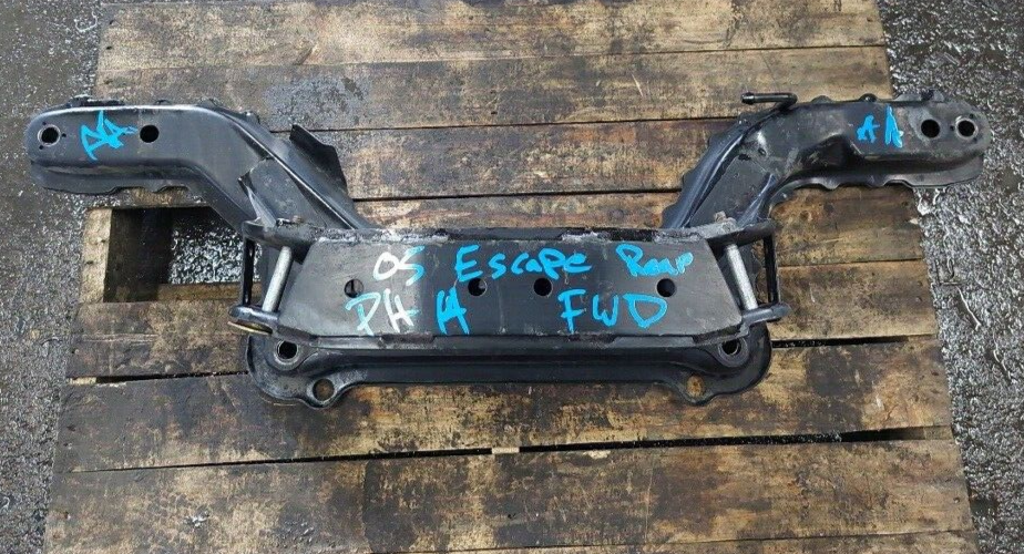 2005-2008 Ford Escape FWD Rear Suspension Crossmember Subframe Cradle ...