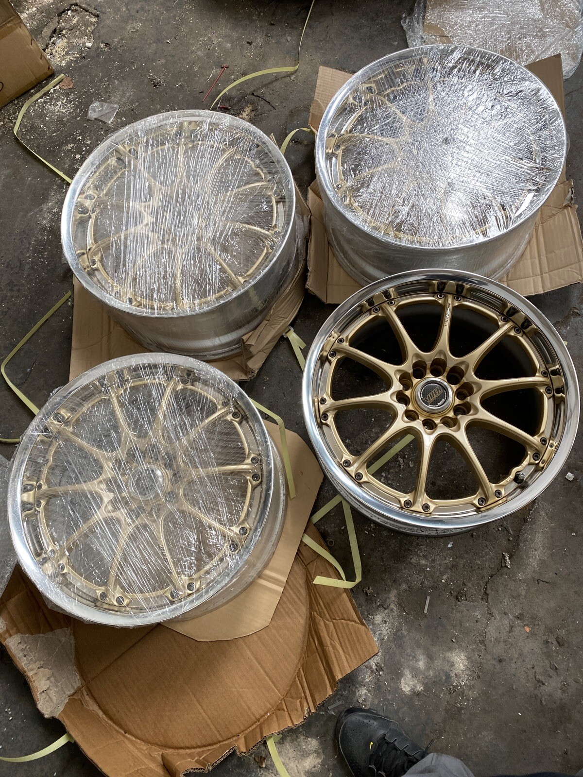 Volk Racing Rays GT-N Gold And Polished Forged Multipiece Alloy Wheels ...