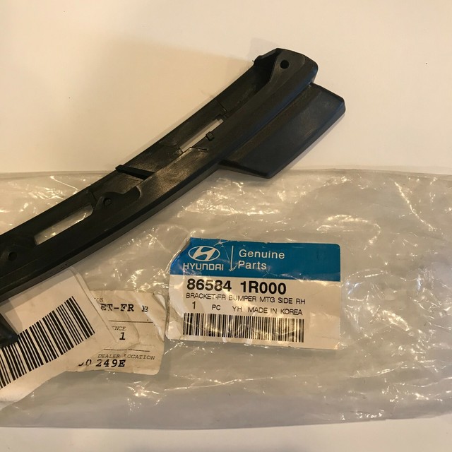 86614 3x000 OEM 2011-2015 Hyundai Elantra RT Rear Bumper Retaining ...