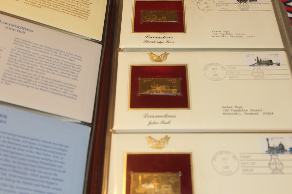 Golden Replicas of United States Stamps Surfaces 22K Gold Collection 69 ...