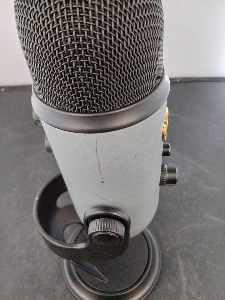 BLUE Yeti USB Microphone - Full Working and Excellent Condition from ...