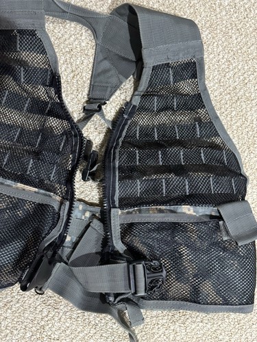 US Army Load Bearing Vest, MOLLE, ACU Camouflage | eBay