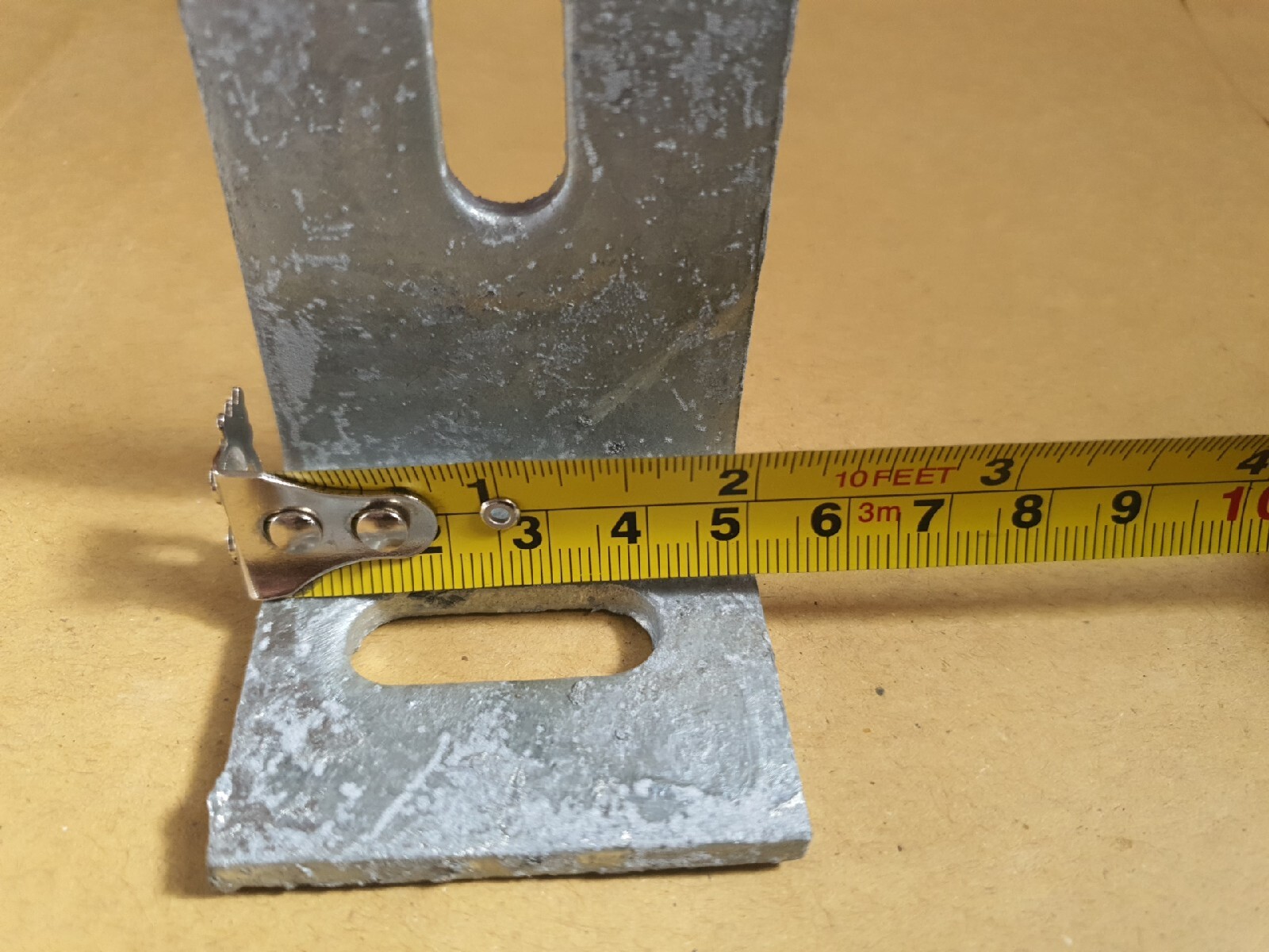 2 x 75 mm x 50x 50x 6 mm Galvanised angle unequal cleats fencing ...