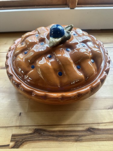 Vintage Pie Keeper 10” Blueberry Pie Plate Ceramic Blue Dish Covered ...