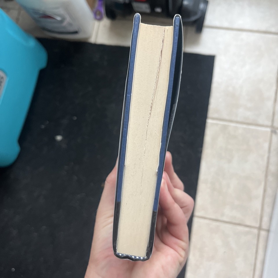 SIGNED Medium Raw- Anthony Bourdain | eBay