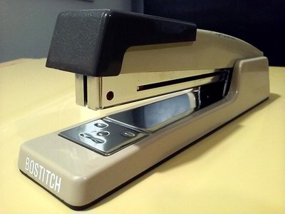 Staplers - Bostitch B440