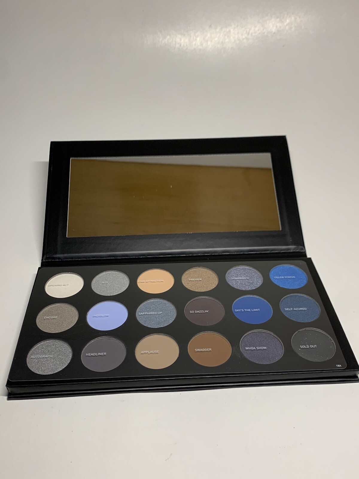 Morphe 18A Blue Ya Away Artistry Eyeshadow Palette New in Box Authentic ...