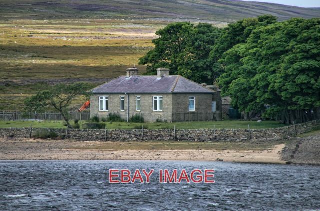 PHOTO SMIDDY SHAW HOUSE ON THE EDGE OF SMIDDY SHAW RESERVOIR. 2010 | eBay