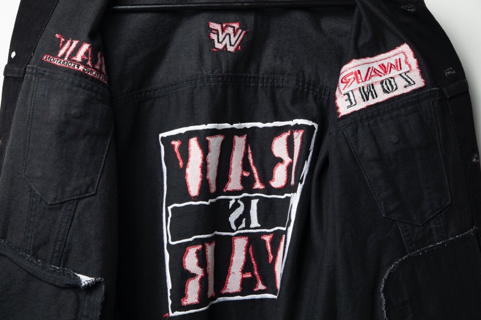 Vintage WWF World Wrestling Federation Raw Is War Mens Size XL Denim ...