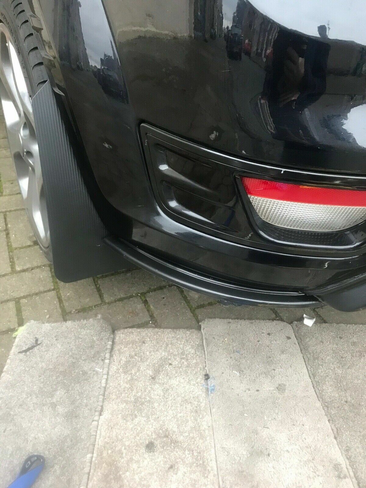 Ford Focus MK2 ST rear bumper corner spoilers - splitters + fixings ...