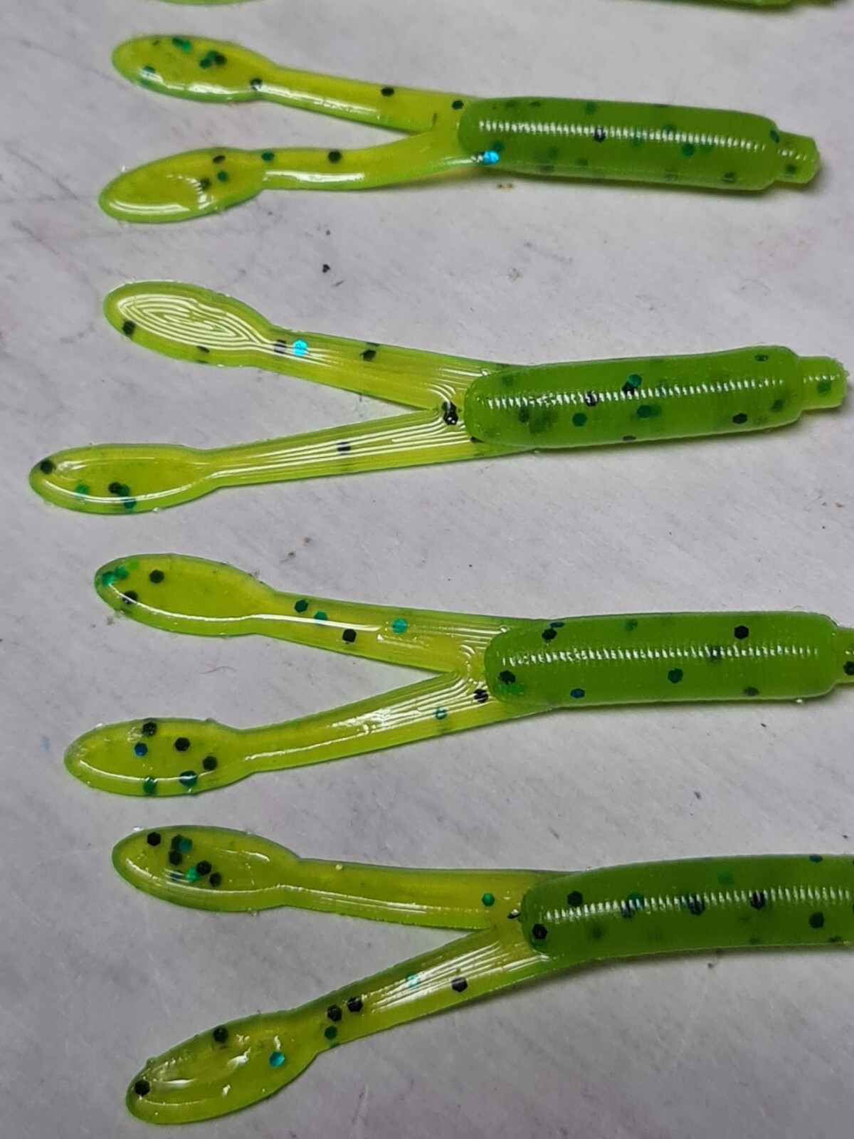 20- 2" grub split tail Bass Crappie Walleye bait. | eBay