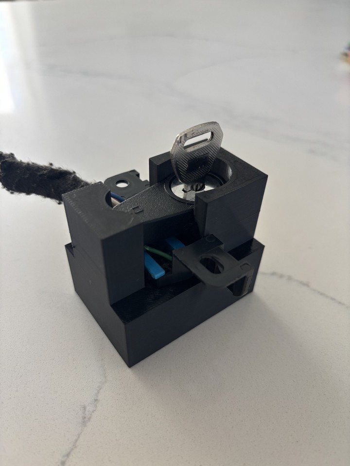 OBD II Port Lock Tool OBD2 Security Anti-theft Kit Block Access To OBD ...