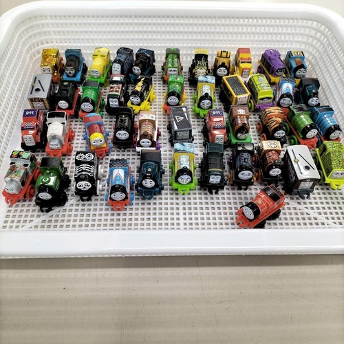 Mattel Thomas the Tank Engine Mini Mini Thomas 45 Kinds Set Bulk Sale ...