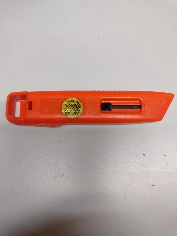 Allway Tools Deep Cutt Self Retracting Safety Knife Box Cutter Utility ...