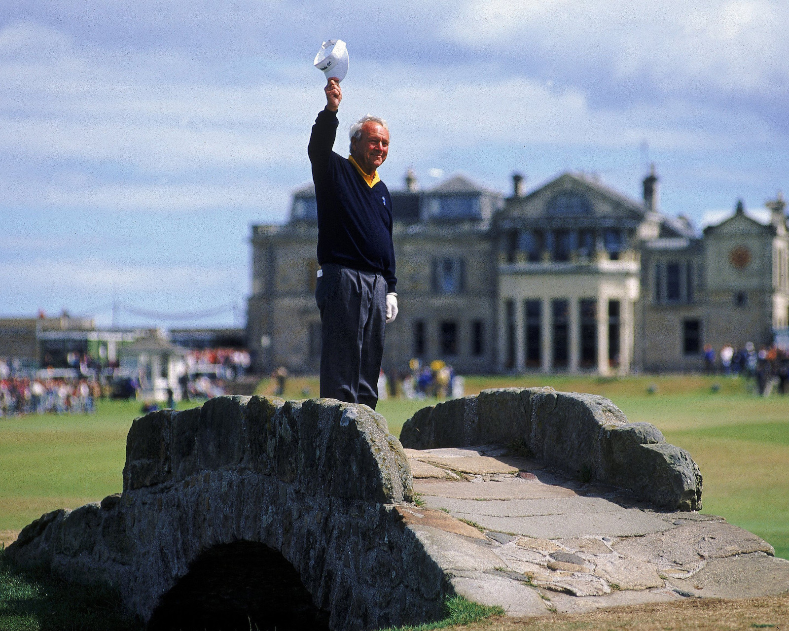 Arnold Palmer Bids Farewell at St Andrews British Open (1995) - 8x10 ...