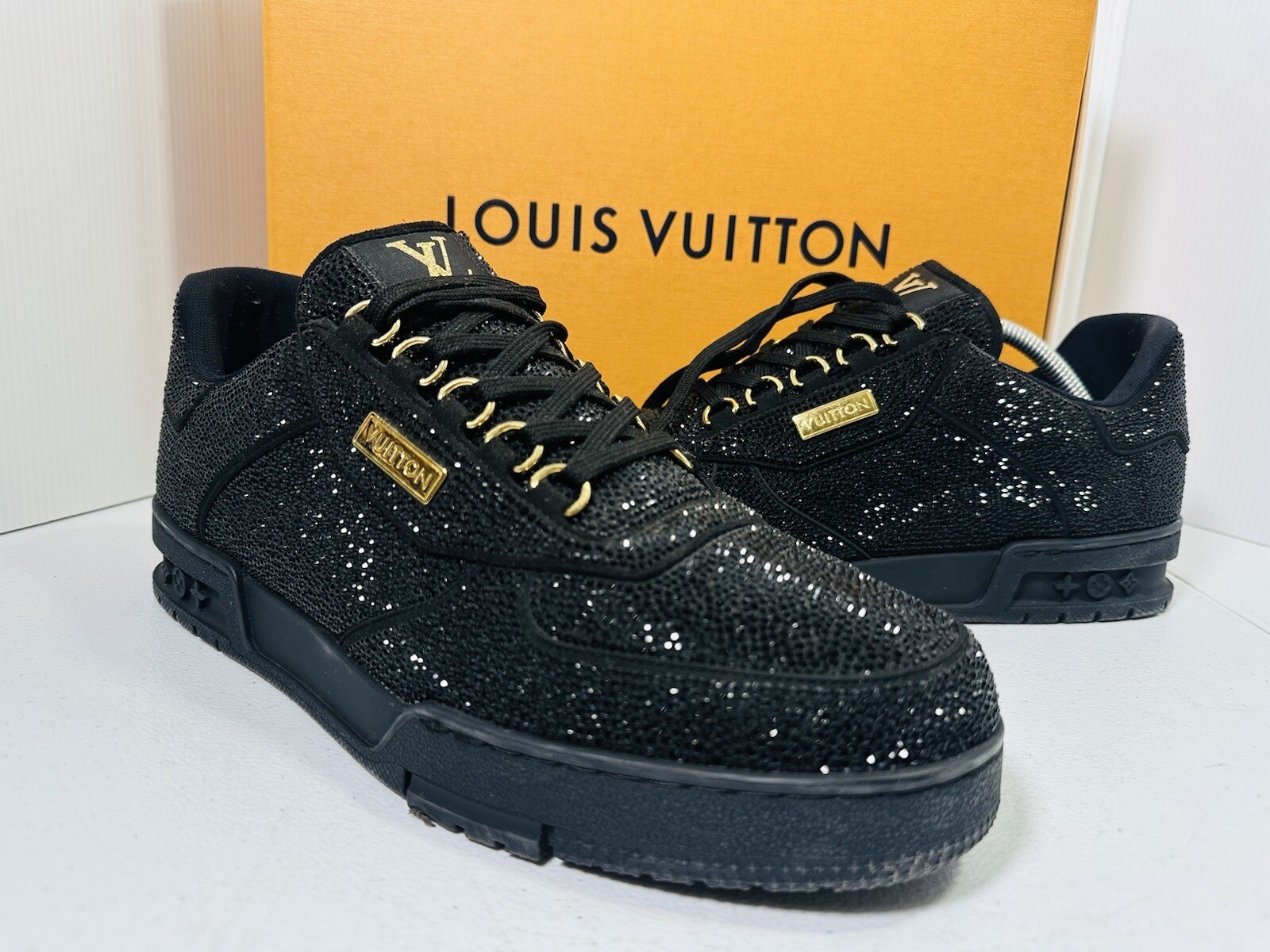 Louis Vuitton LV Rhinestone Crystals Sneaker Shoes Si… - Gem