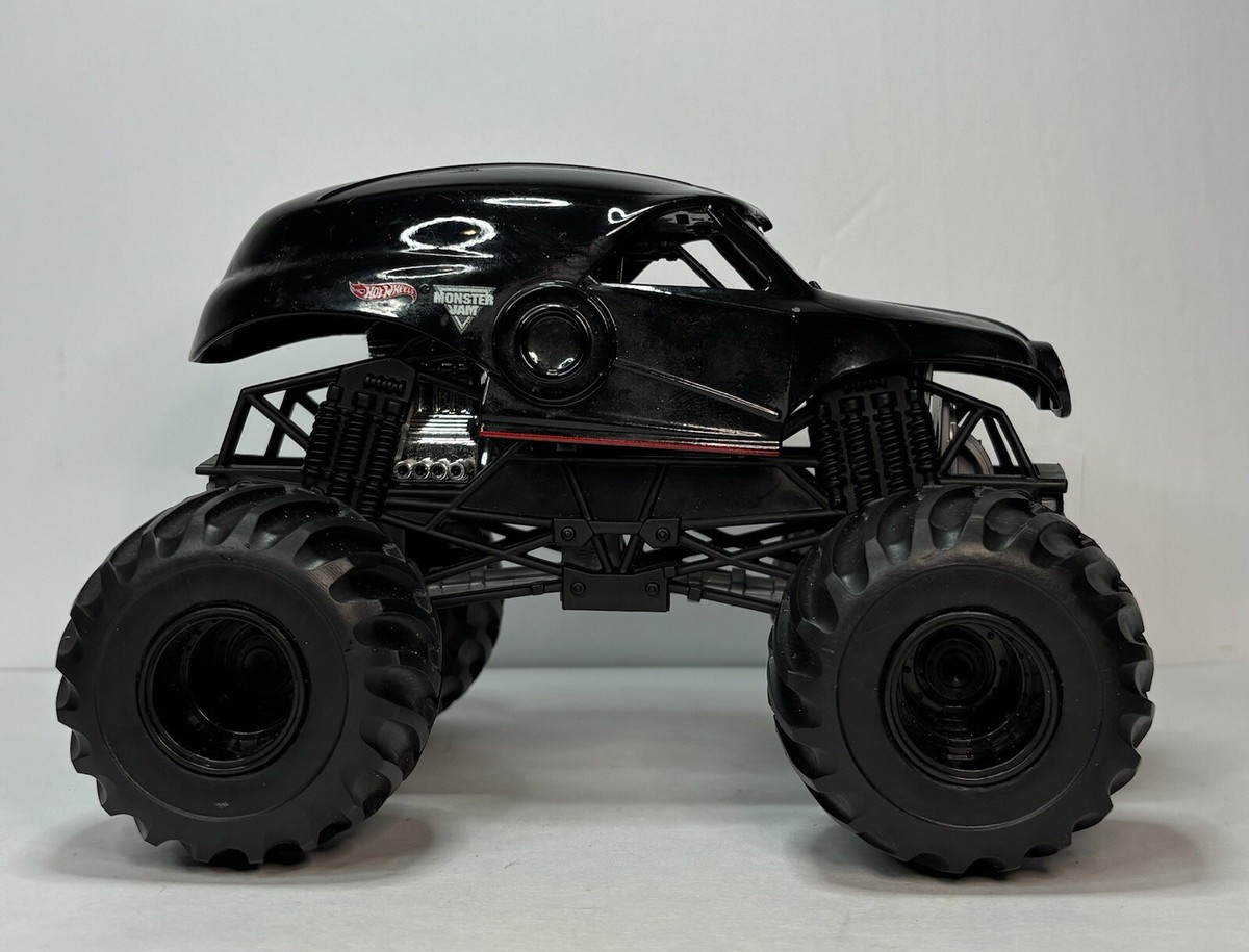 Monster Jam Doomsday NEW MONSTER JAM Ranger Rescue Spinmaster Series