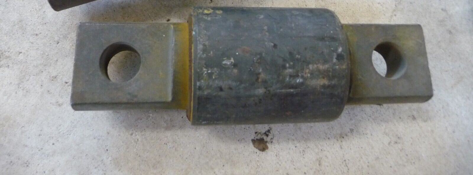 RB-234 Leaf Spring Bushing Freightliner 1613962000, 16-13962-000 | eBay