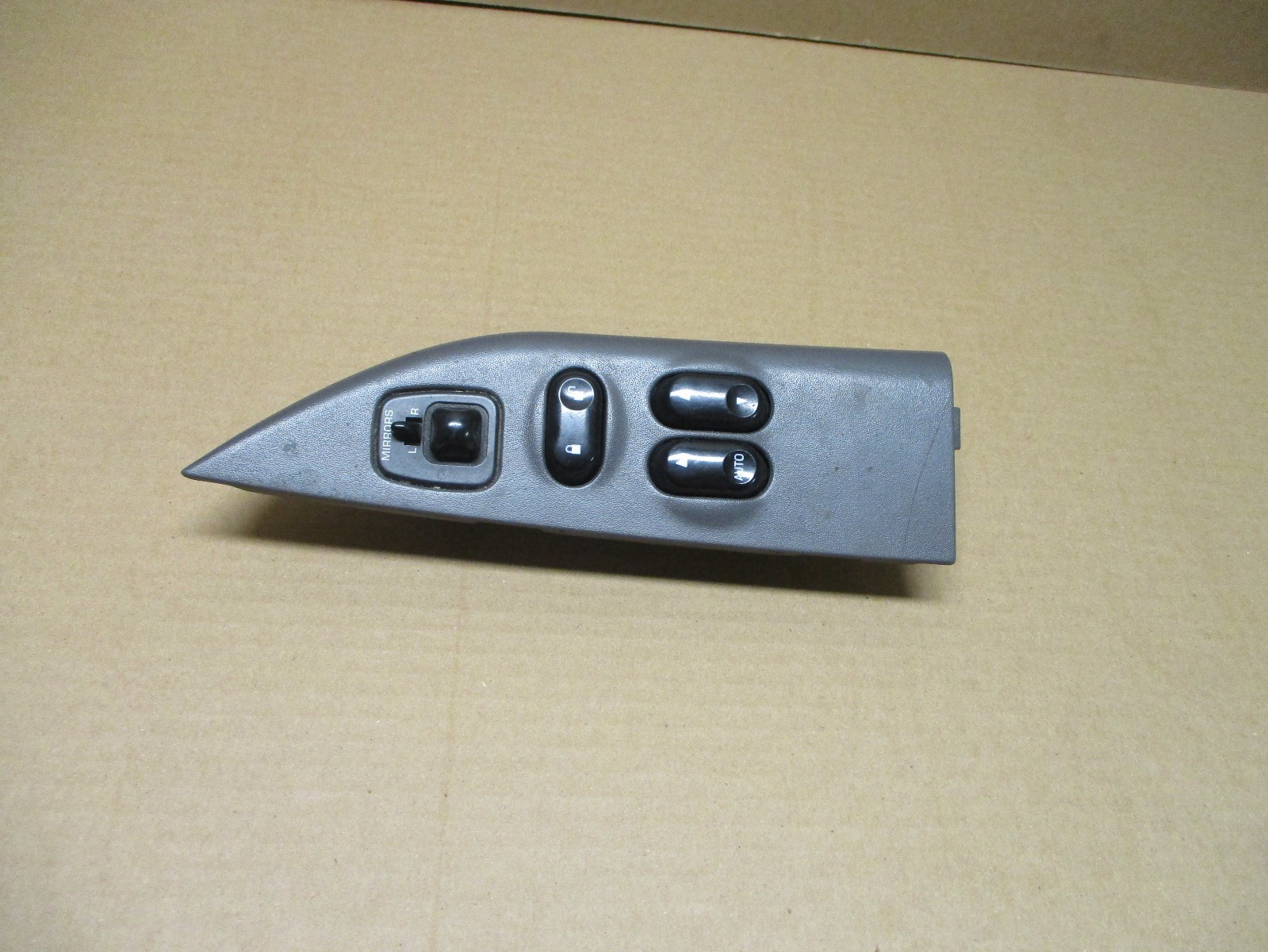 99 00 01 02 Ford F-150 2 Door MASTER Window Switch Control Power DRIVER ...