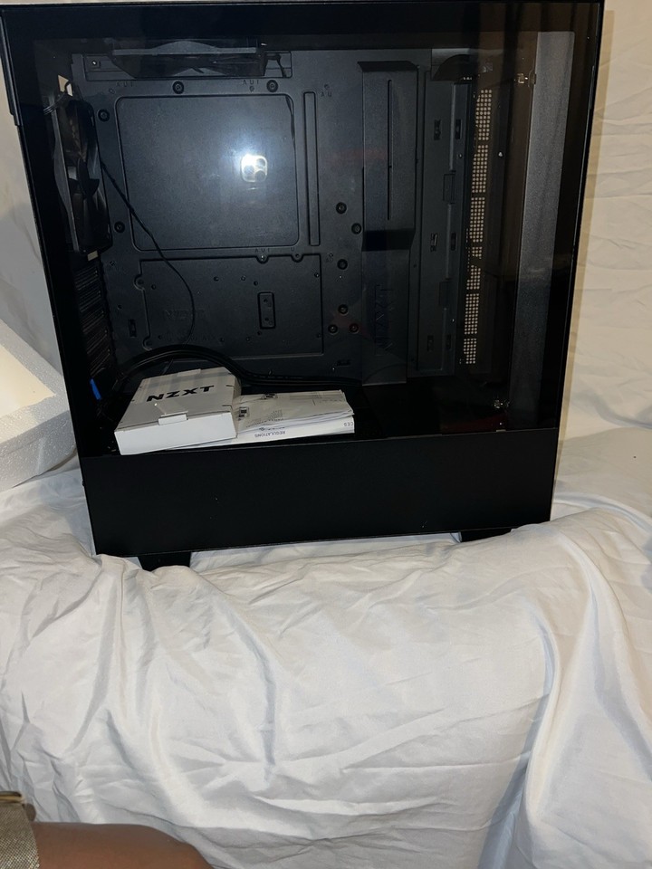 NZXT H500 Compact ATX Mid-Tower PC Case Black Brand New - Fans Included ...