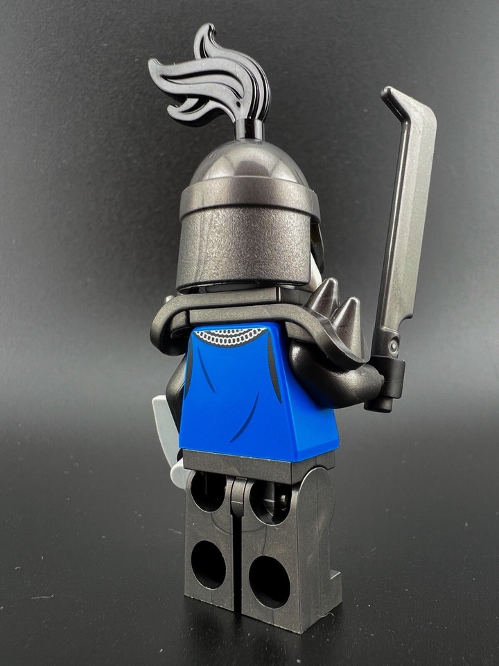 Lego Castle Black Falcon Knights Lot Minifigures Lion 10305 & 21325 ...