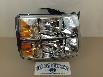 07-13 Chevrolet Silverado RH Passenger Headlight / Park Lamp new OEM ...