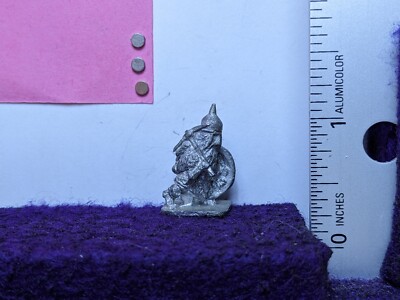 Heritage 1043 (b) Dwarf Marching with Mattock Miniature Fantasy Metal ...