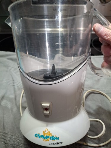 Mr. Coffee Cocomotion 4 Cup Automatic Hot Chocolate Cocoa Maker Tested ...