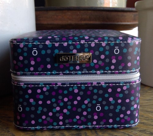 doTerra Essential Oils NEW Storage/Case/Box (holds 22) ☆ Retired ...