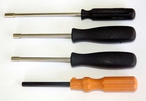 Set of 4 tuning screwdrivers , tool to suit Husqvarna ,Stihl ,Ryobi ...
