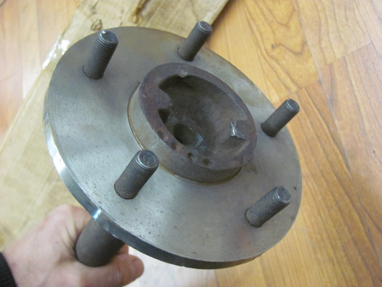 NOS 73 74 75 76 77 Monte Carlo Chevelle Cutlass Rear Axle 442 Laguna ...