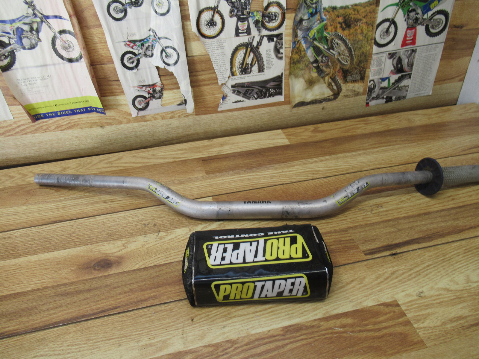 YZ 125 YAMAHA**2001 YZ 125 2001 PRO TAPER INCH AND A EIGHT HANDLE BARS ...