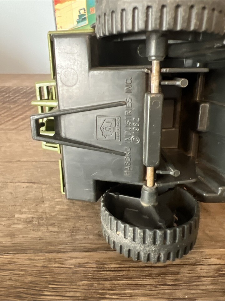 1982 Hasbro GI JOE- VAMP Attack Jeep & Clutch Action Figure - ARAH ...