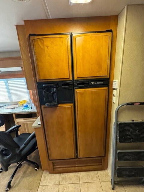 2008 Newmar Kountry Star 3624 Class A Diesel Generator Washer/Dryer ...