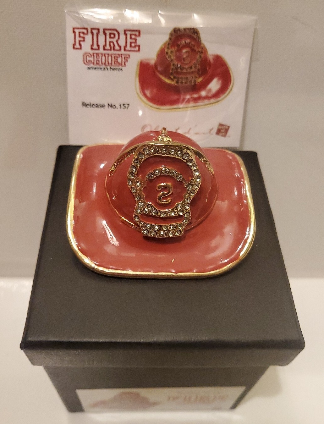 Art Form Fine Collectibles 2009 Enamel Red Metal Fire Chief Helmet ...