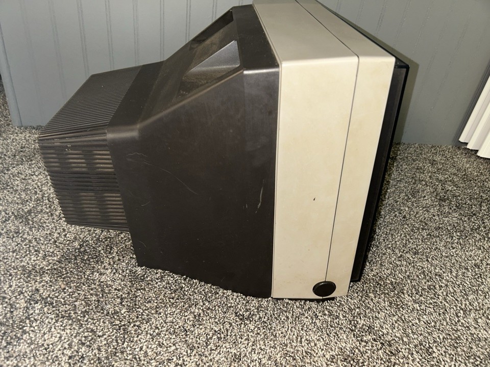 Commodore 64 Color Monitor Gaming Computer Model 1802 Tested Working ...