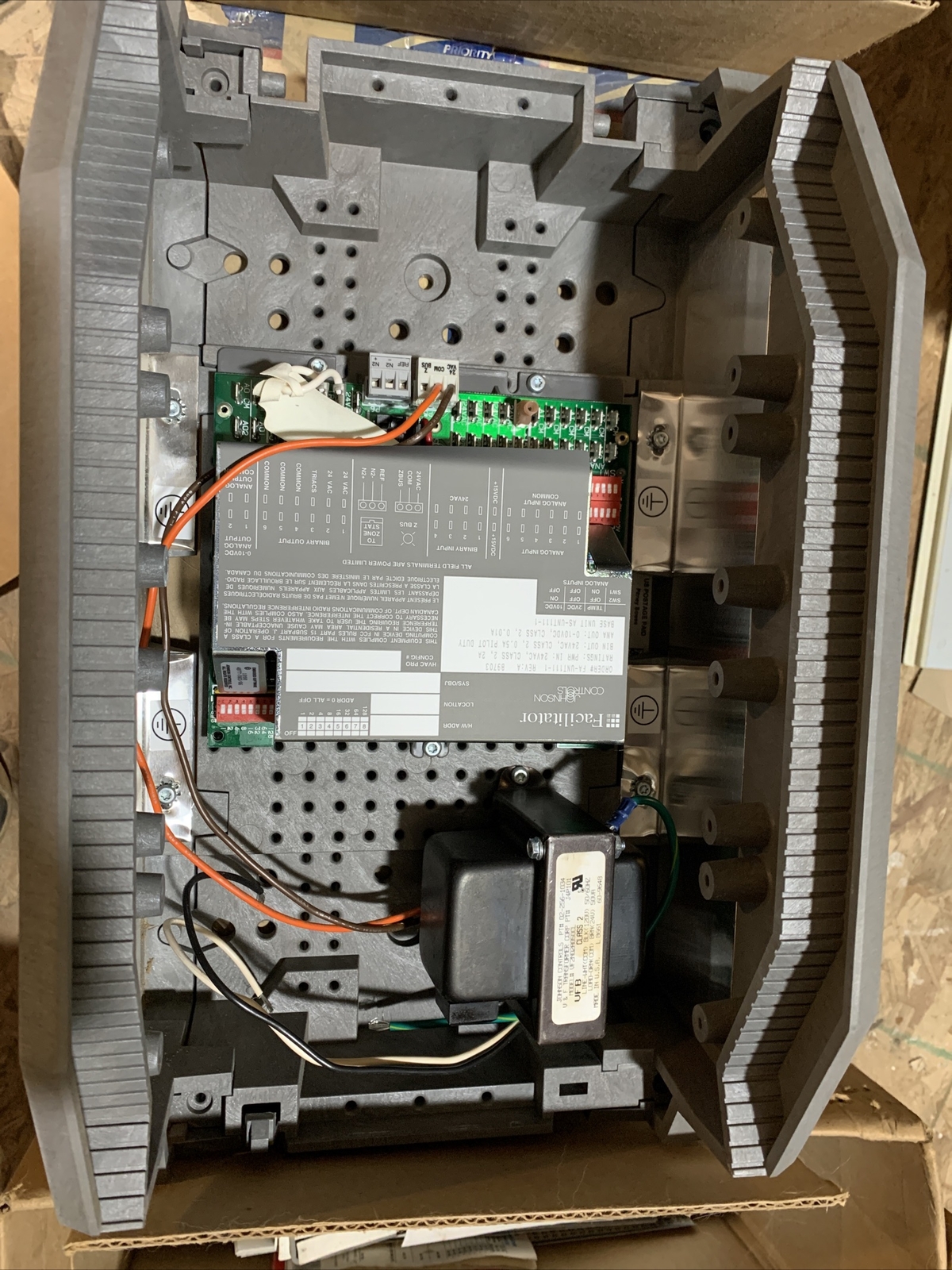 Johnson Controls Facilitator Panel With Transformer | eBay